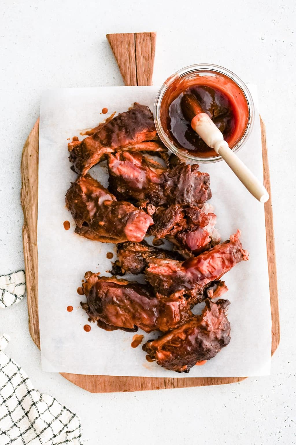 The Easiest Slow Cooker BBQ Ribs Recipe - The Forked Spoon