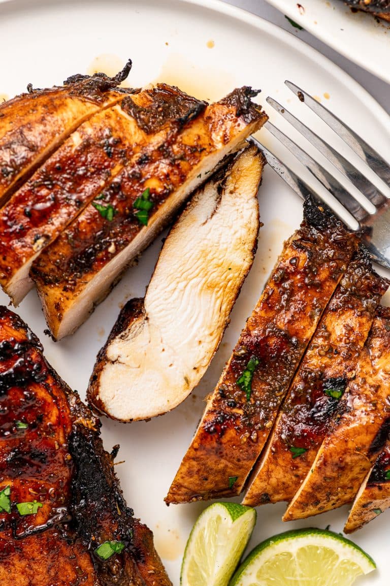 Grilled Chicken Recipe (Juicy & Flavorful) - The Forked Spoon